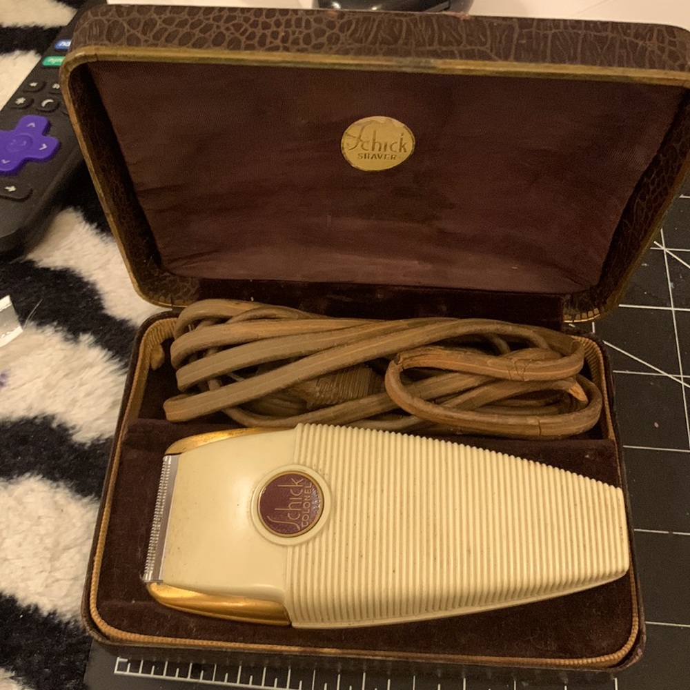 Vintage 1947 Mens Schick Colonel Electric Dry Shaver … - Gem